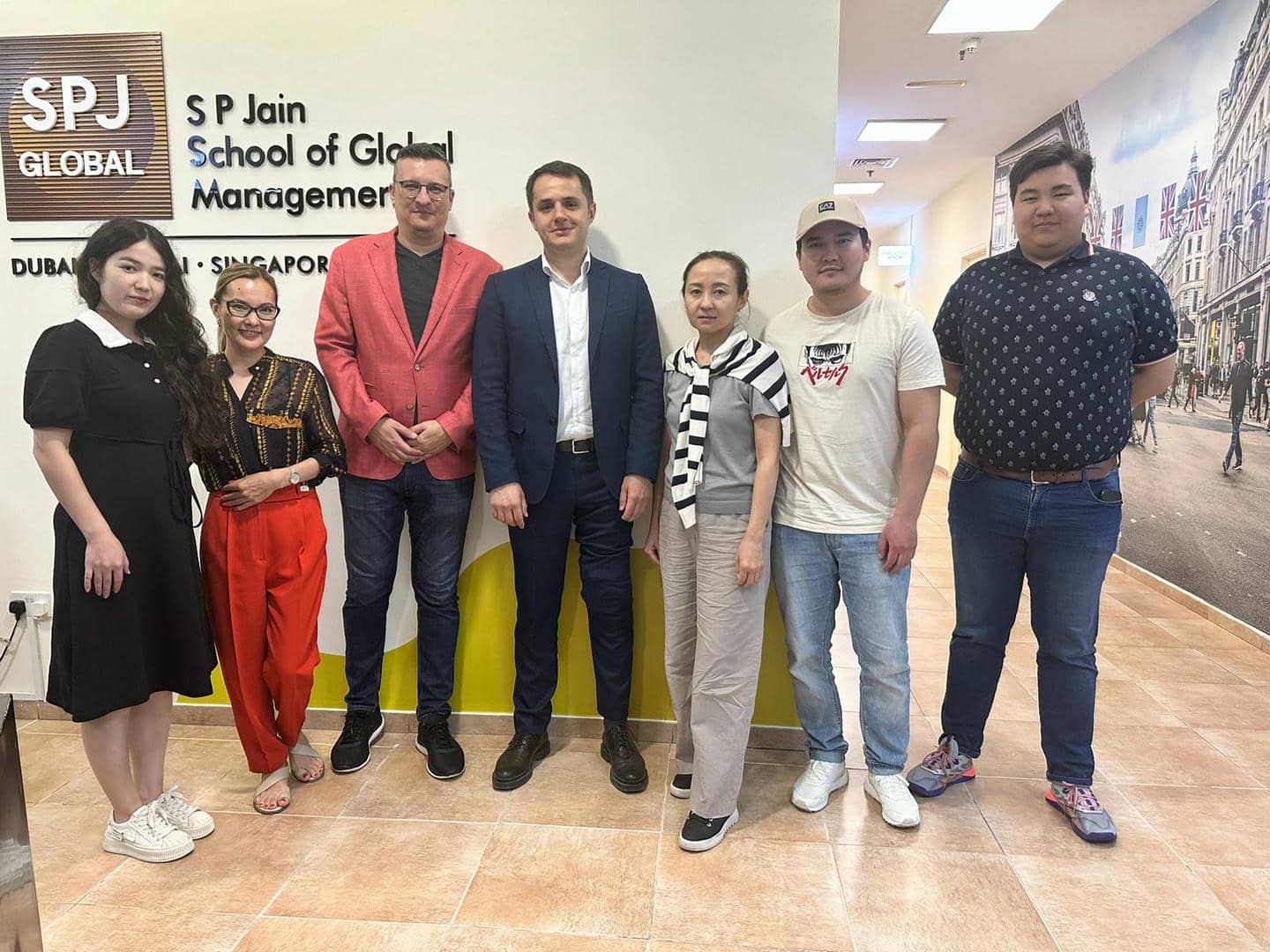 SDUdents in Dubai - SDU University